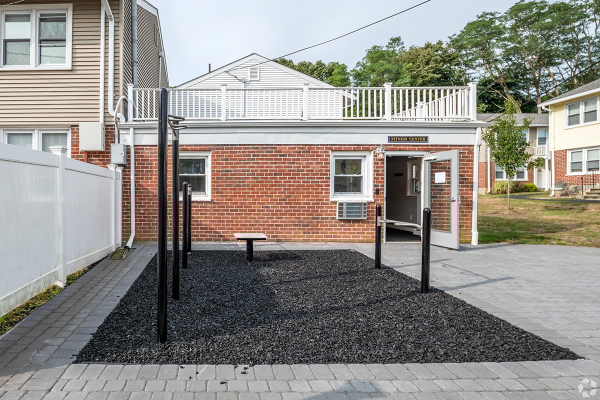 Gallery - The Summit